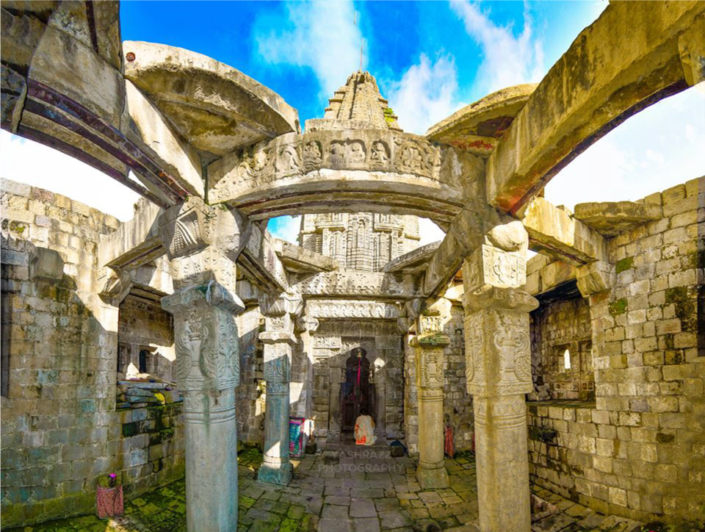 Ardhnarishwar Temple - Urban Balance